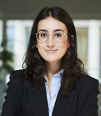 Ana González-Lamuño | People | Arnold & Porter